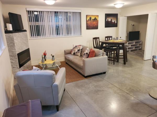 Forest Hills - Mount Seymour