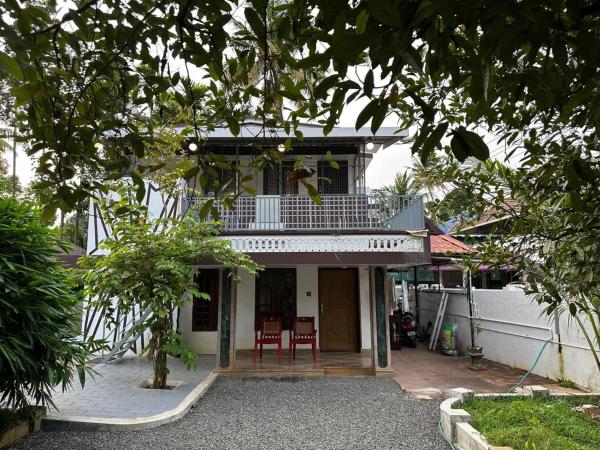 Ravishomestay - 고치