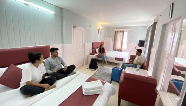 Hotel Sunrise Meadows Mountain - Manali