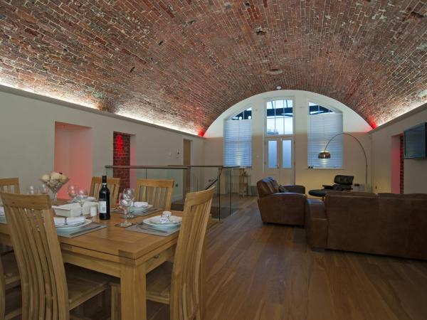 The Sergeants Quarters, Golden Hill Fort - Hampshire