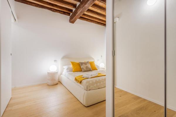Nebbia Sul Naviglio - Rua Frati 34 Palace By Movebnb - Modène