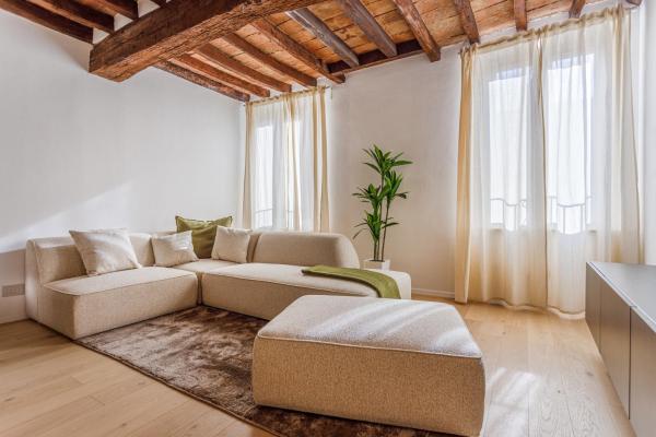 Fumo Di Lambrusco - Rua Frati 34 Palace By Movebnb - Modena, Italy