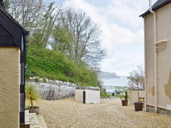 Scullery Cottage - Rhos on Sea