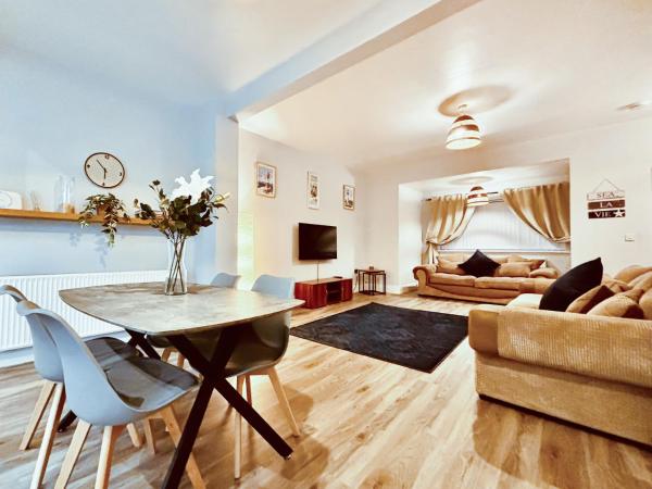 Rothsay Beach House - Newbiggin-by-the-Sea