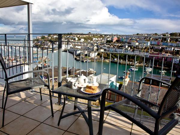 Top Deck 6 - Linden Court - Brixham