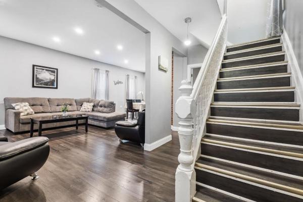 Modern 5br Home Perfect For Families - Niagara Falls, NY