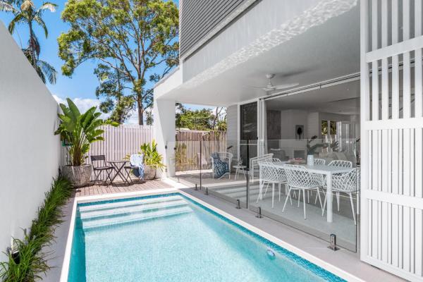 Lighthouse Peek - Luxury, Central, Private Pool - Byron Bay