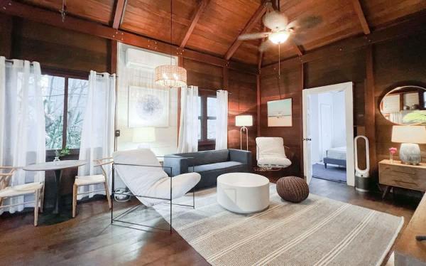 Oceanview Cottage Walk To Beach & Restaurants - U.S. Virgin Islands