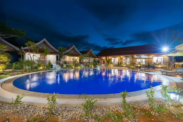 Paradise Mountain View Resort - Laos