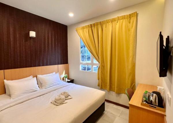 Swing & Pillows - Trx - Bukit Bintang