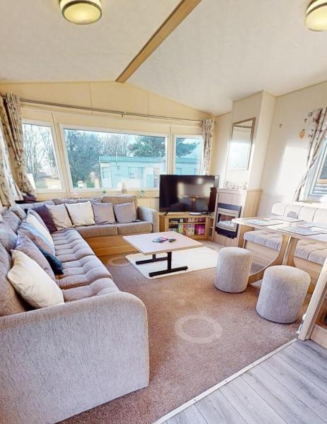 Lovely Caravan With Side Decking At Broadland Sands Park, Suffolk Ref 20204bs - Inghilterra