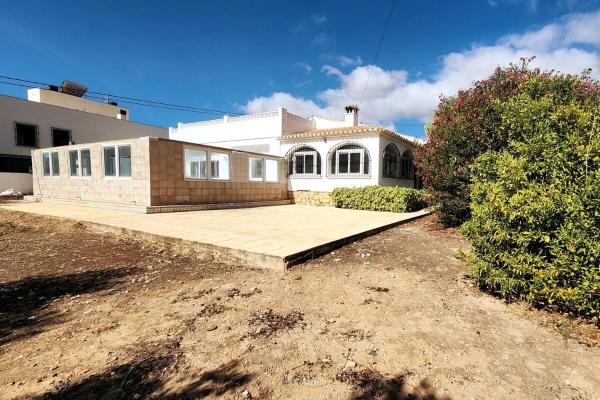 Villa With Pool And Barbecue On The Costa Blanca - Benidorm