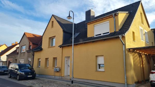 Ferienwohnung Blumenberg Dg Karlstraße - Aschersleben