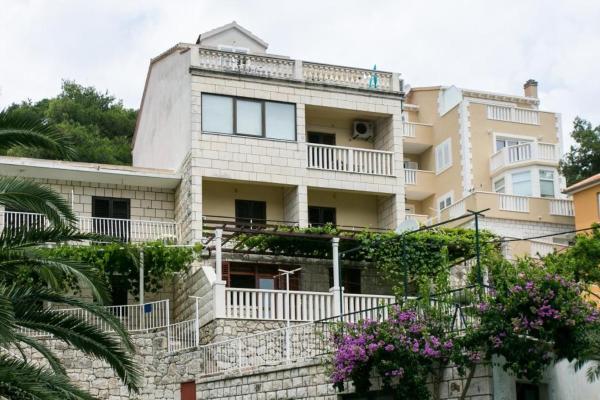 Apartments Laura - Mljet - Mljet