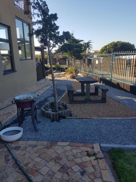 4th On Boundary - Somerset West