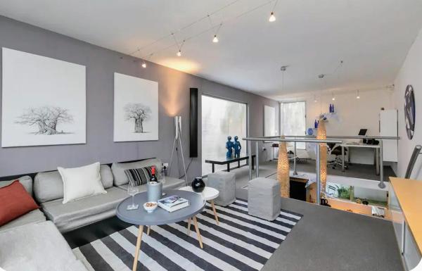 Modern Designer Loft With Solar - Randburg