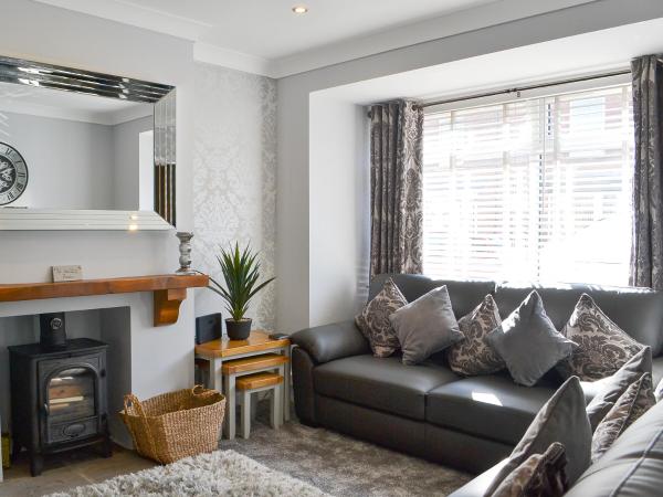 Loweys Harbour Cottage - Bridlington