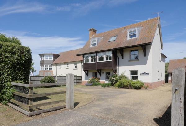 Commodores House 5 Bedrooms - Brancaster