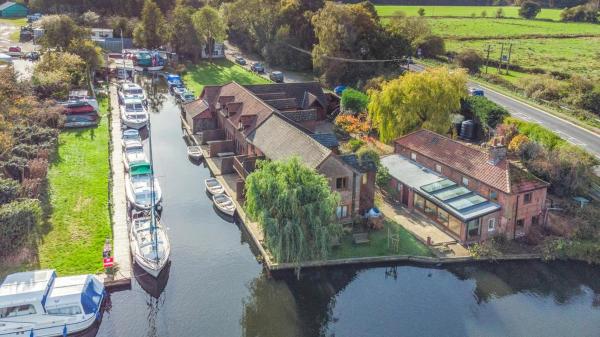 2 Bed In Smallburgh Oc-m33732 - Hickling Broad