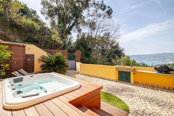 Una Spettacolare Vista Mare - Casa Con Jacuzzi - Bergeggi