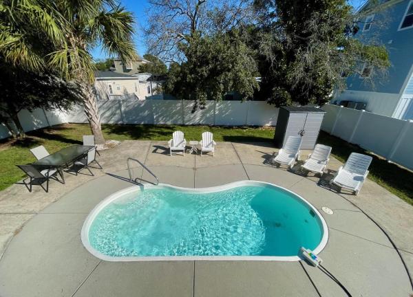 Hailey's Hideaway - Murrells Inlet, SC