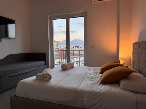 B&b Monteleone ,12 - Naples