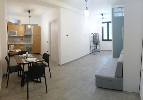 Home 56 Vacation Home - Salerno