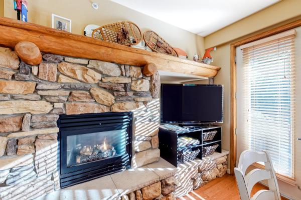 Mammoth Green 116 - California