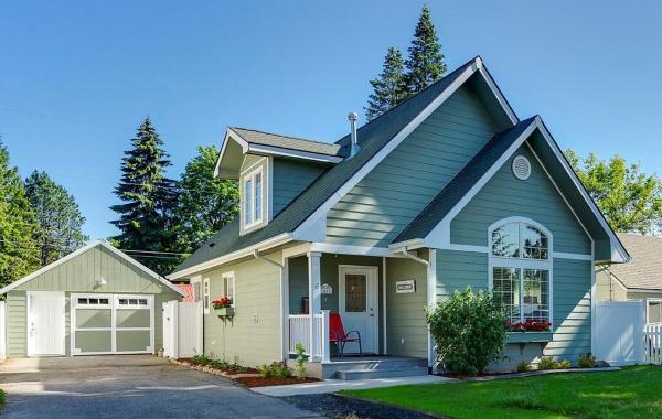 Cda Getaway! King Beds, Gear Storage, Rv & Trailer Parking, 1 Mile To The Lake! - Coeur d'Alene, ID