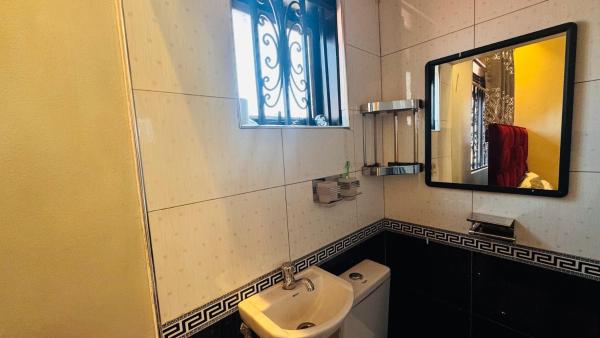 Khalid Homes - Kampala