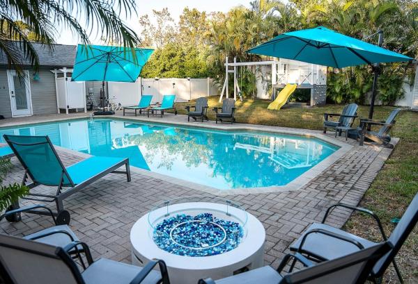 Palm Paradise Private Pool 4beds 3 Baths Sleeps 9 - Dunedin, FL