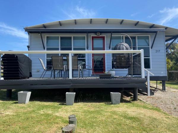 The Songbird - Venus Bay