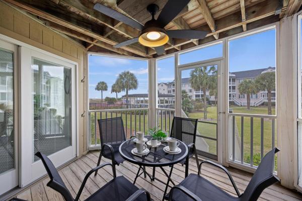 Pc102a: 102a Port O'call - Isle of Palms, SC