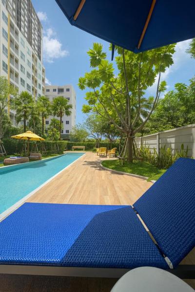 Brand New Beach Condo Huge Pool Tennis & Sunshine 5 Min From Beach - Hua Hin