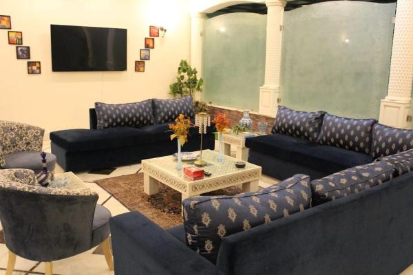 Aazaan's Paradise - Islamabad