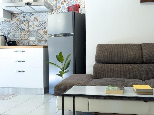 Cozy Lake House Angera - Arona