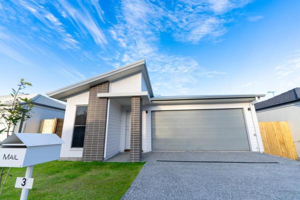 Modern Park Ridge Haven – Perfect For Families! - Gold Coast