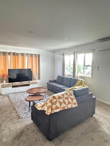 Modern Taupo Retreat - タウポ