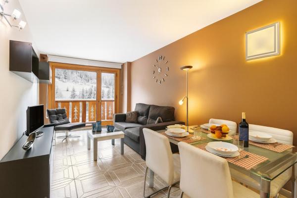 Ski Apartments El Tarter - Andorra