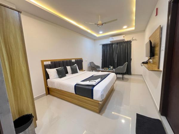 Hotel Vamshi Elite - Karnataka