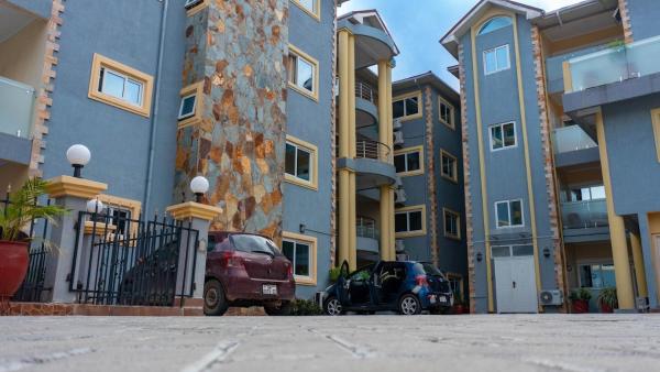 Spacious 3 Bedroom Apartment In Airport Residential Area - Accra