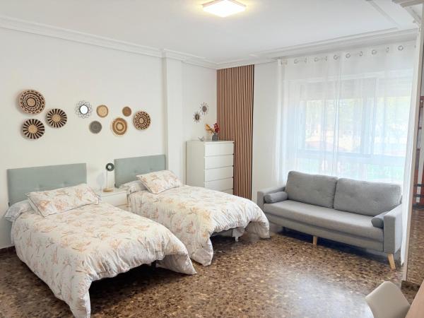 Feria - Apartamentos Birdie - - Albacete