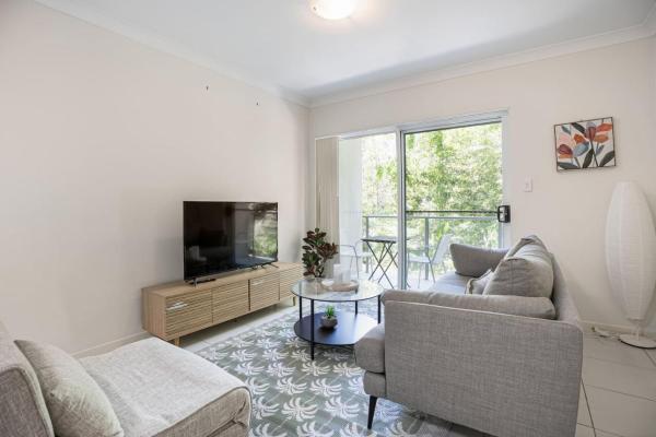 Affordable Cosy Retreat With Balcony, Ac, And Parking - Gold Coast