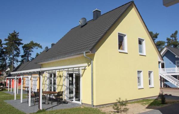 4 Bedroom Pet Friendly Home In Röbel - Gotthun