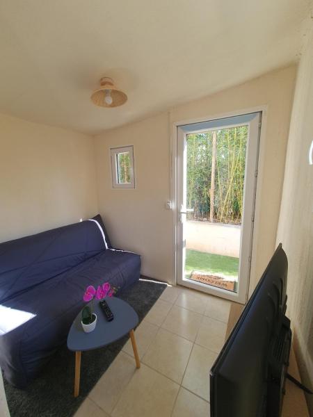 Cozy Studio With Private Garden And Separate Entrance - Cagnes-sur-Mer