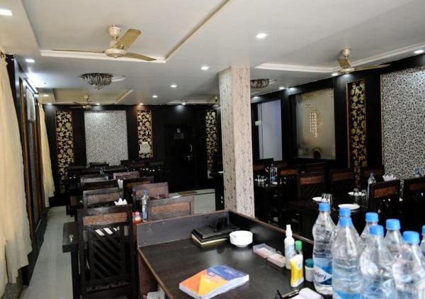 Hotel O Gayatri Palace - Agra