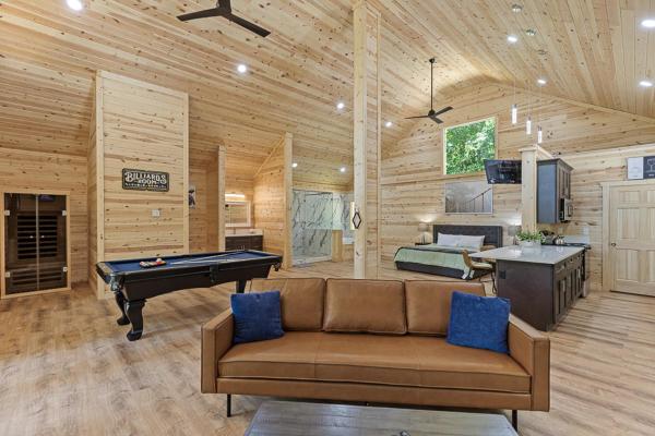 True Love Treehouse - Magic Above The Pines - Clermont, GA