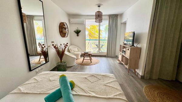 Atoumo Vue Mer Avec Cuve - Saint-François