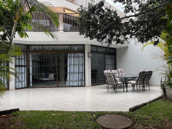 Groundfloor Beachfront Apartment - Verulam