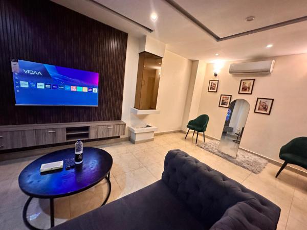 Premium Serviced Two Bedroom Suite, Near Airport Dha Phase 8 With All Amenities - Lahore
